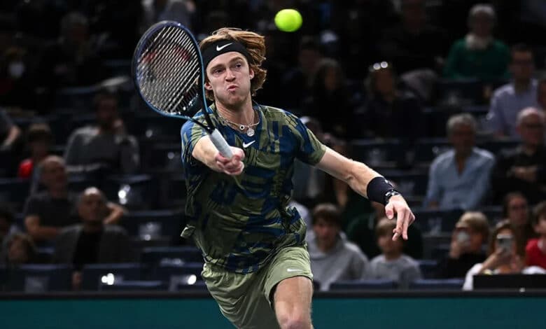 Andrey Rublev's Racket: How He Uses the Head Gravity Pro To Dominate ...